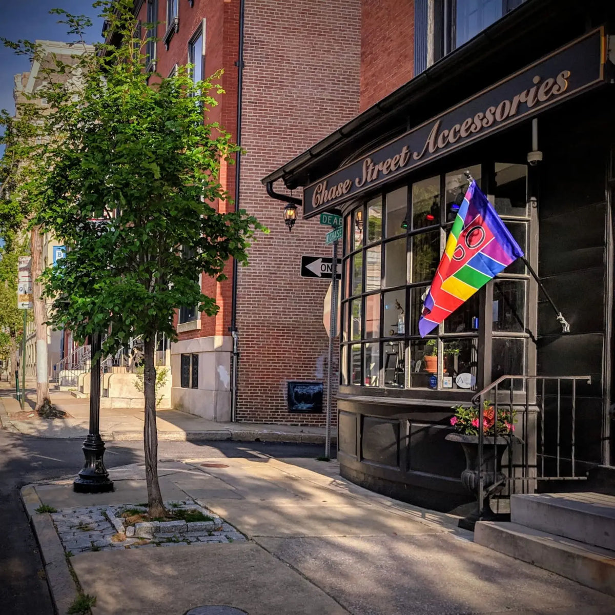 Chase Street Accessories at Baltimore Flower Mart 2019 – Summit Imprints